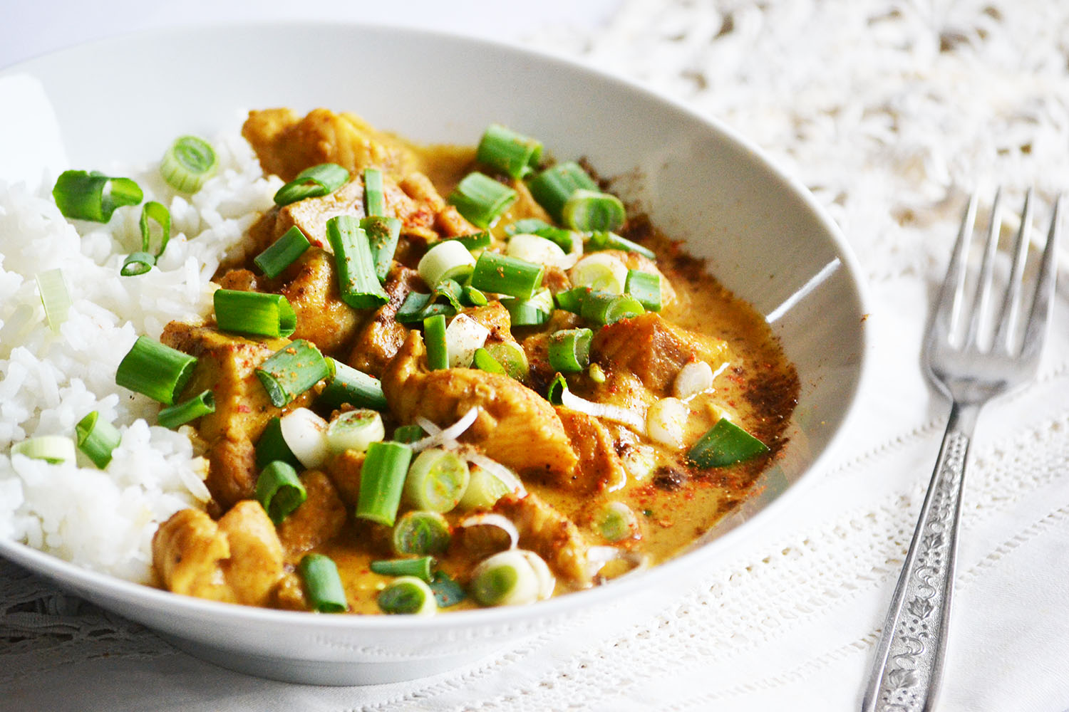 Catfish Onion Curry | MYREILLE RECIPES